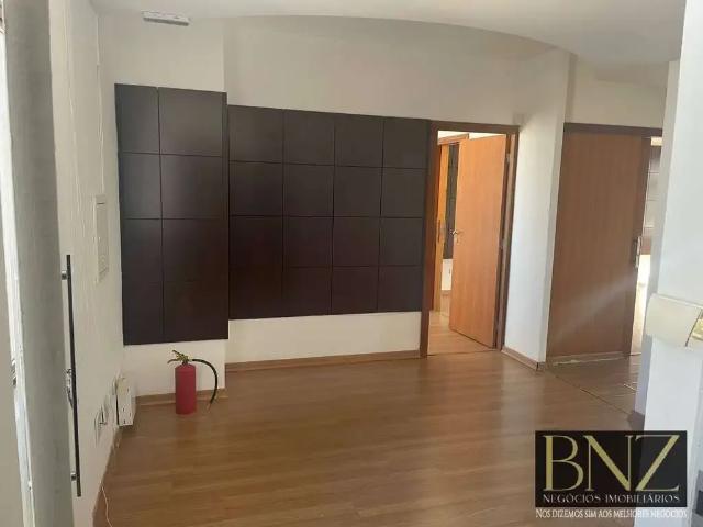 Conj. Comercial / Sala para Locação em Arapongas/PR Centro