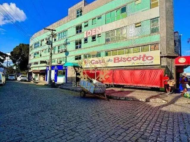 Conj. Comercial / Sala para Locação em Araruama/RJ Centro