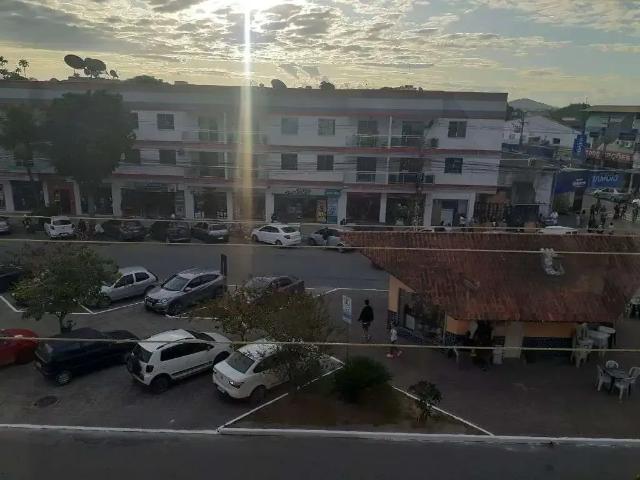 Conj. Comercial / Sala para Locação em Araruama/RJ Centro