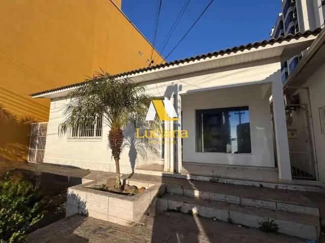 Conj. Comercial / Sala para Locação em Araranguá/SC Centro 5 Quartos