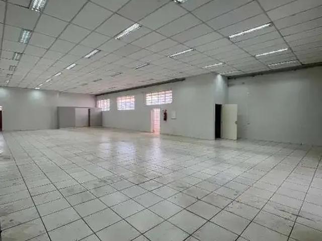 Conj. Comercial / Sala para Locação em Araras/SP Centro