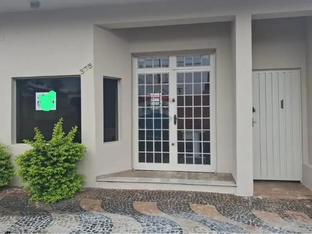 Conj. Comercial / Sala para Locação em Araras/SP Jardim Universitário