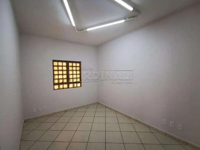 Conj. Comercial / Sala para Locação em Araraquara/SP Centro