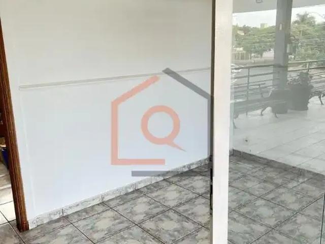 Conj. Comercial / Sala para Locação em Araraquara/SP Centro