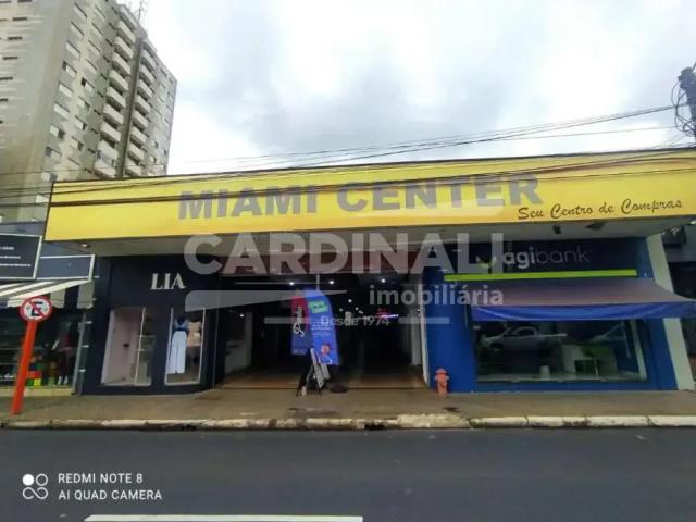 Conj. Comercial / Sala para Locação em Araraquara/SP Centro