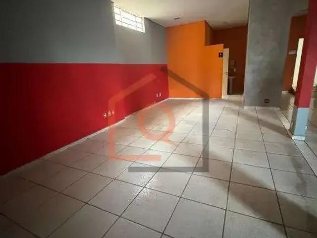 Conj. Comercial / Sala para Locação em Araraquara/SP Centro