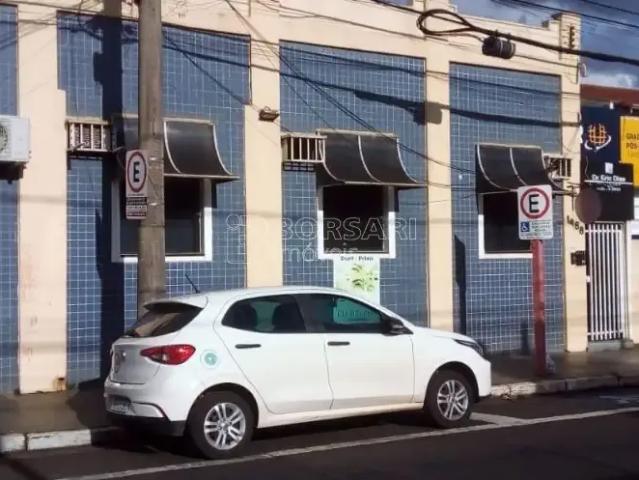 Conj. Comercial / Sala para Locação em Araraquara/SP Centro