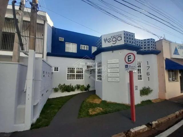 Conj. Comercial / Sala para Locação em Araraquara/SP Centro