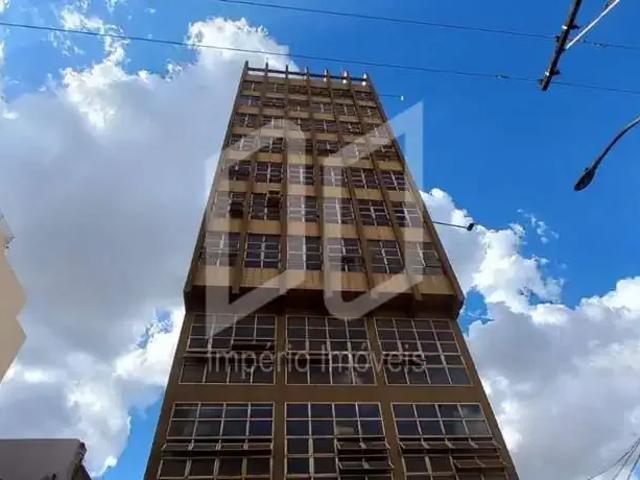 Conj. Comercial / Sala para Locação em Araraquara/SP Centro