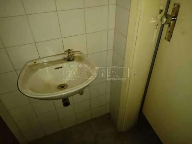 Conj. Comercial / Sala para Locação em Araraquara/SP Centro