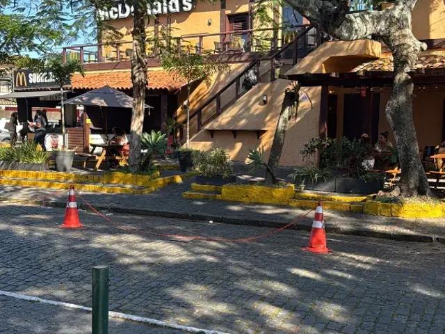 Conj. Comercial / Sala para Locação em Armação dos Búzios/RJ Centro