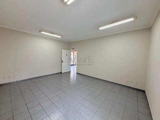 Conj. Comercial / Sala para Locação em Artur Nogueira/SP Centro