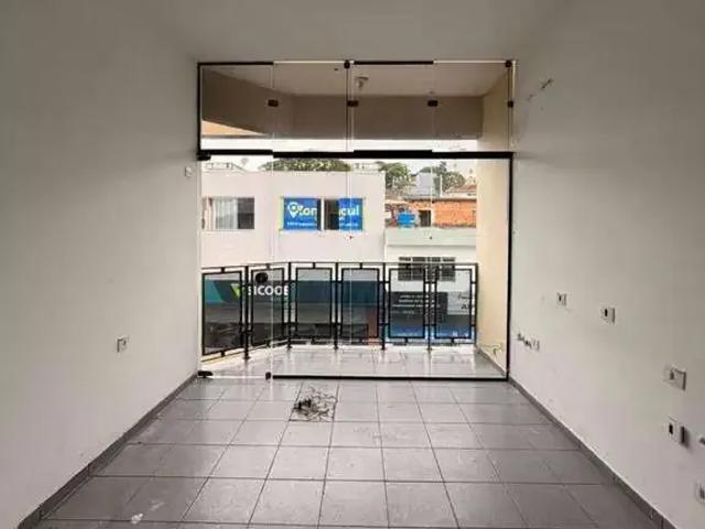 Conj. Comercial / Sala para Locação em Arujá/SP Centro
