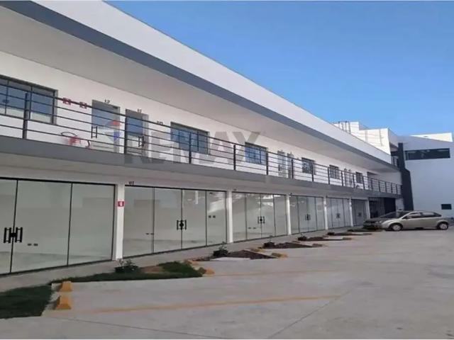 Conj. Comercial / Sala para Locação em Arujá/SP Centro
