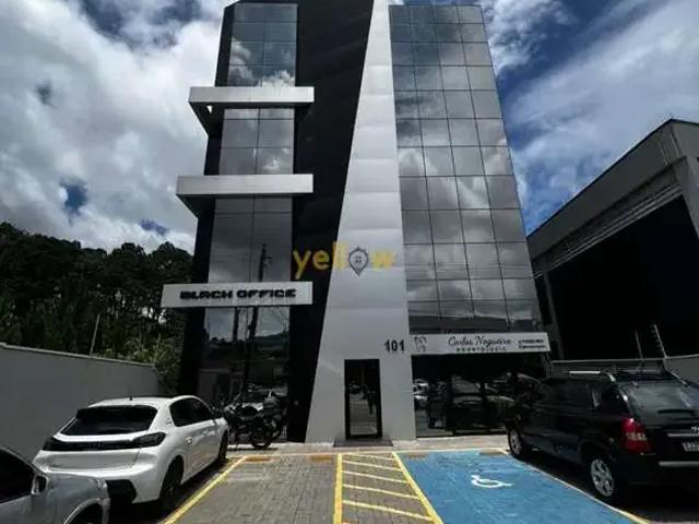Conj. Comercial / Sala para Locação em Arujá/SP Centro