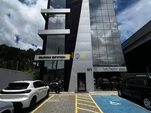 Conj. Comercial / Sala para Locação em Arujá/SP Centro