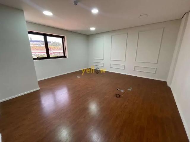 Conj. Comercial / Sala para Locação em Arujá/SP Arujá Center Ville