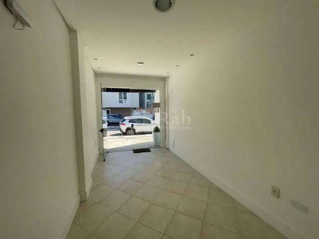 Conj. Comercial / Sala para Locação em Balneário Camboriú/SC Nações