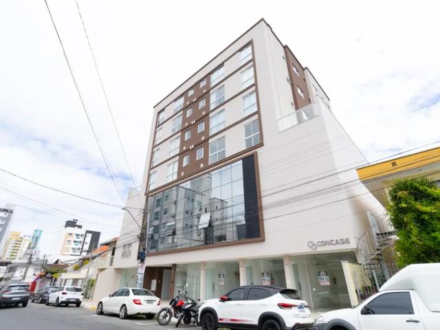 Conj. Comercial / Sala para Locação em Balneário Camboriú/SC Nações
