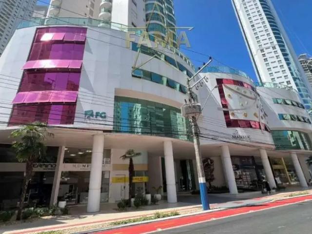 Conj. Comercial / Sala para Locação em Balneário Camboriú/SC Centro