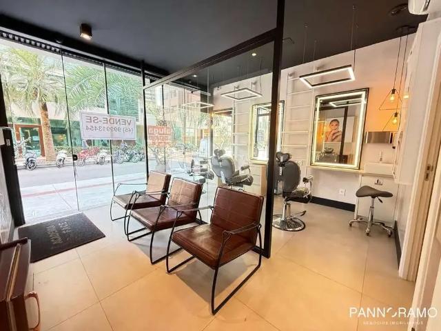 Conj. Comercial / Sala para Locação em Balneário Camboriú/SC Centro