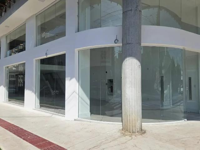 Conj. Comercial / Sala para Locação em Balneário Camboriú/SC Centro