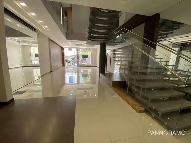 Conj. Comercial / Sala para Locação em Balneário Camboriú/SC Centro
