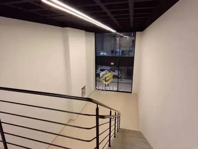 Conj. Comercial / Sala para Locação em Balneário Camboriú/SC Centro