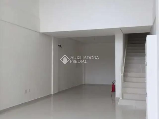 Conj. Comercial / Sala para Locação em Balneário Camboriú/SC Centro