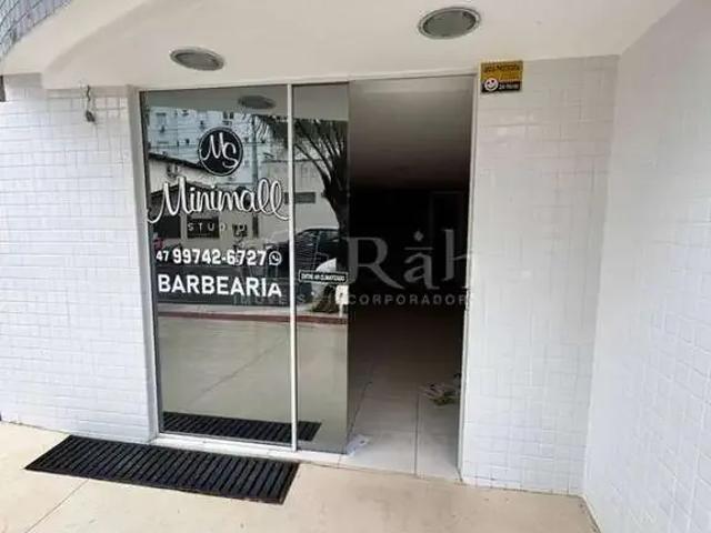 Conj. Comercial / Sala para Locação em Balneário Camboriú/SC Centro