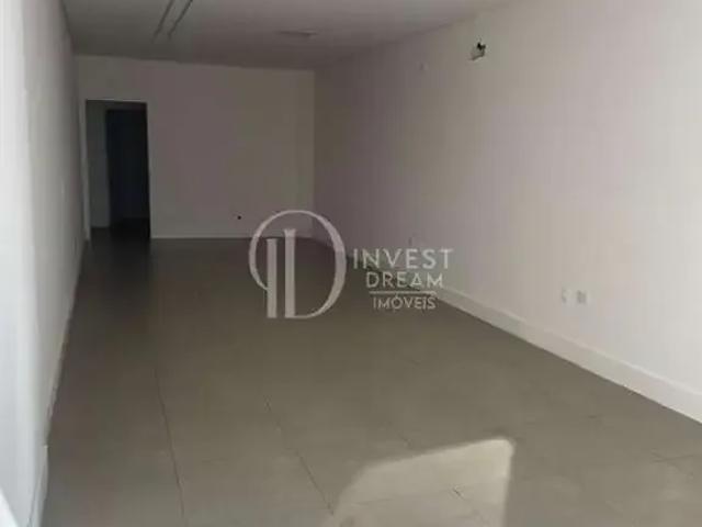 Conj. Comercial / Sala para Locação em Balneário Camboriú/SC Centro