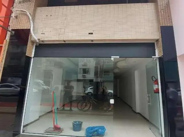 Conj. Comercial / Sala para Locação em Balneário Camboriú/SC Centro