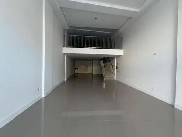 Conj. Comercial / Sala para Locação em Balneário Camboriú/SC Centro