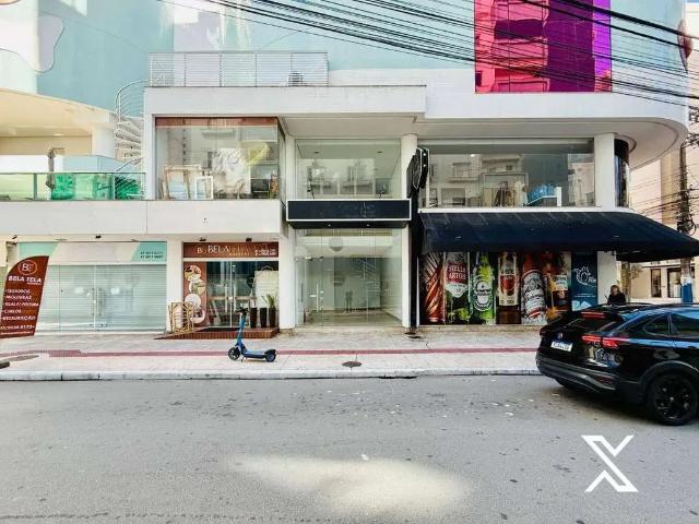 Conj. Comercial / Sala para Locação em Balneário Camboriú/SC Centro