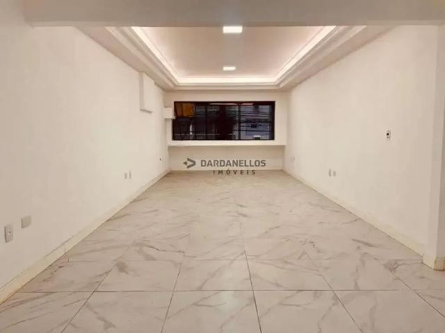 Conj. Comercial / Sala para Locação em Balneário Camboriú/SC Centro 2 Quartos