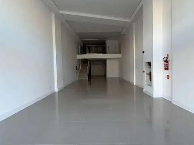 Conj. Comercial / Sala para Locação em Balneário Camboriú/SC Centro