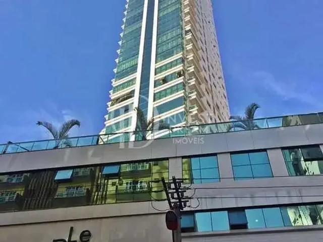 Conj. Comercial / Sala para Locação em Balneário Camboriú/SC Centro
