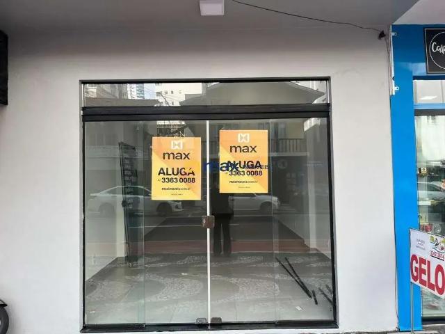 Conj. Comercial / Sala para Locação em Balneário Camboriú/SC Centro