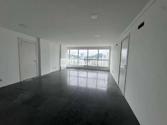 Conj. Comercial / Sala para Locação em Balneário Camboriú/SC Pioneiros