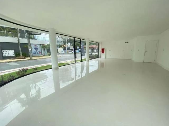 Conj. Comercial / Sala para Locação em Balneário Camboriú/SC Praia dos Amores
