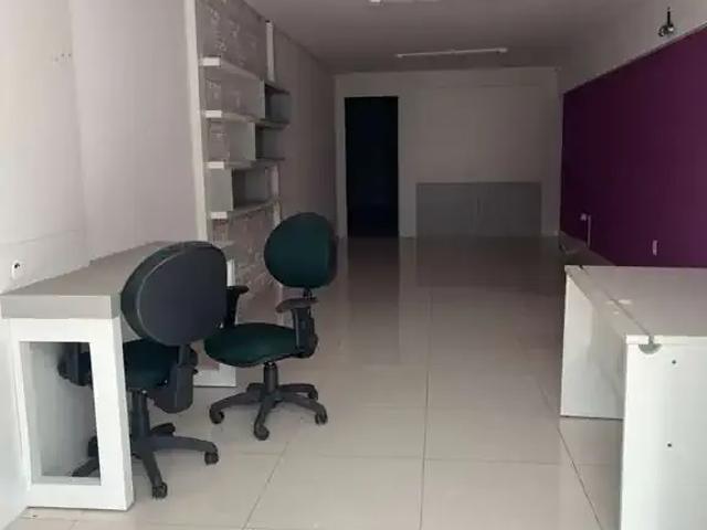 Conj. Comercial / Sala para Locação em Balneário Camboriú/SC Vila Real