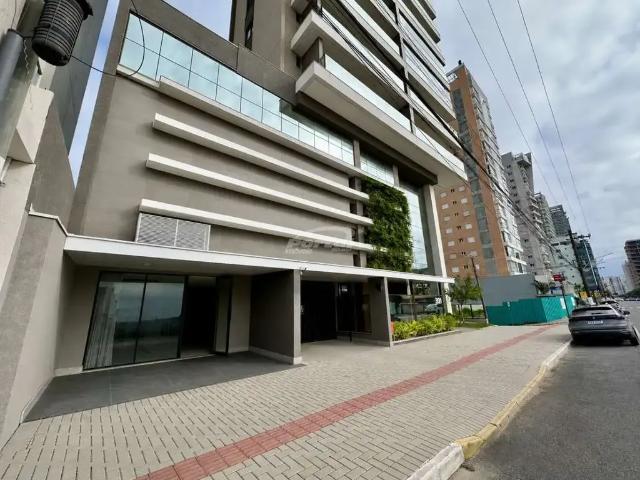 Conj. Comercial / Sala para Locação em Balneário Piçarras/SC Centro
