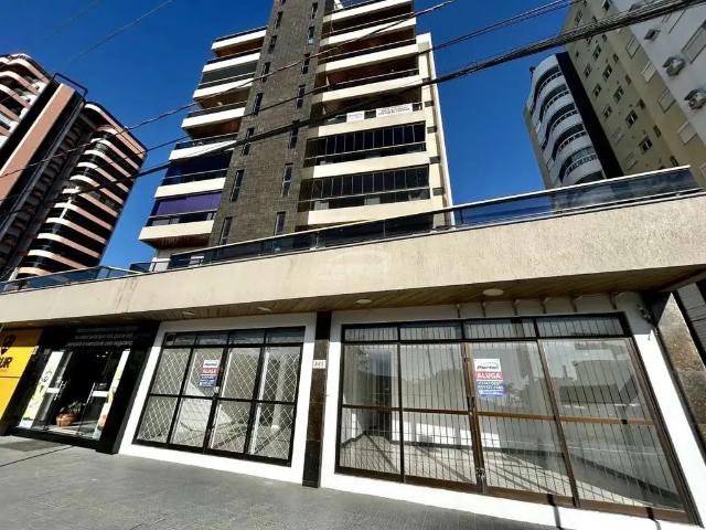 Conj. Comercial / Sala para Locação em Balneário Piçarras/SC Centro