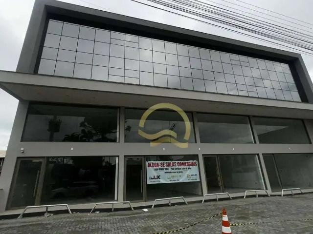 Conj. Comercial / Sala para Locação em Balneário Piçarras/SC Centro