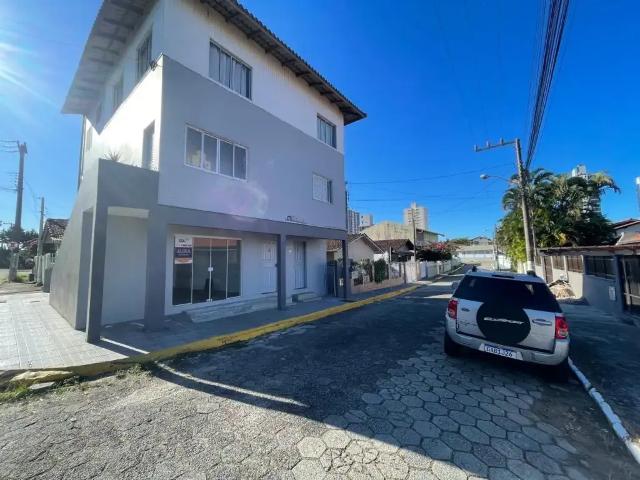 Conj. Comercial / Sala para Locação em Balneário Piçarras/SC Centro 1 Quartos