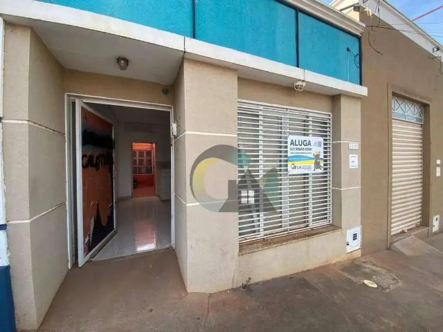 Conj. Comercial / Sala para Locação em Barretos/SP Centro