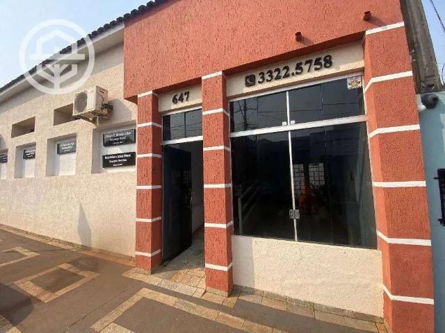 Conj. Comercial / Sala para Locação em Barretos/SP Centro