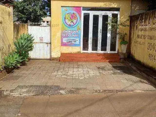 Conj. Comercial / Sala para Locação em Barretos/SP Centro