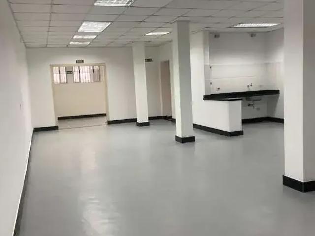 Conj. Comercial / Sala para Locação em Barueri/SP Alphaville Centro Industrial e Empresarial/Alphaville