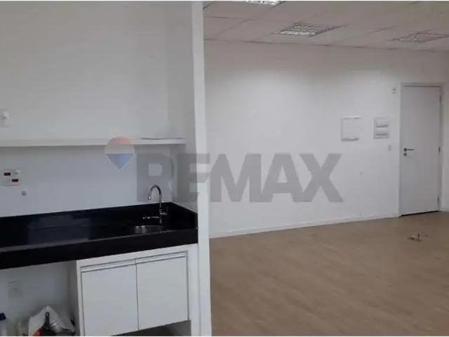 Conj. Comercial / Sala para Locação em Barueri/SP Alphaville Centro Industrial e Empresarial/Alphaville